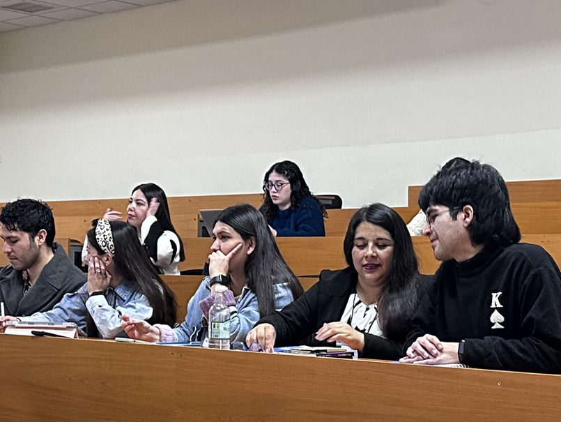 Equipo de Programa PACE PUCV encabeza encuentro nacional | Pontificia Universidad Católica de ...