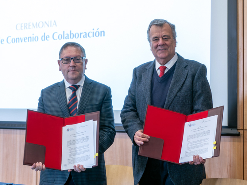 PUCV comprometida con la inserción laboral de la región | Pontificia Universidad Católica de ...