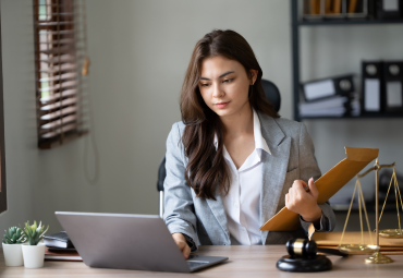 Pasantías - PONTIFICIA UNIVERSIDAD CATÓLICA DE VALPARÍSO